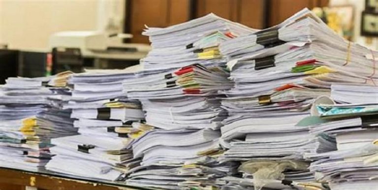 A4 paper size - Dimensions in inches, cm, mm, and pixels